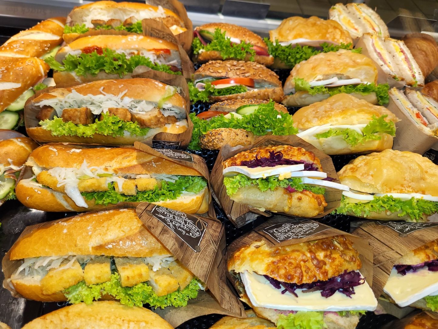 Bäckerei für belegte Brötchen / vegetarische Snacks